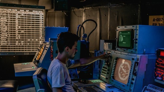 Advantages and disadvantages of first generation computers - ExploringBits