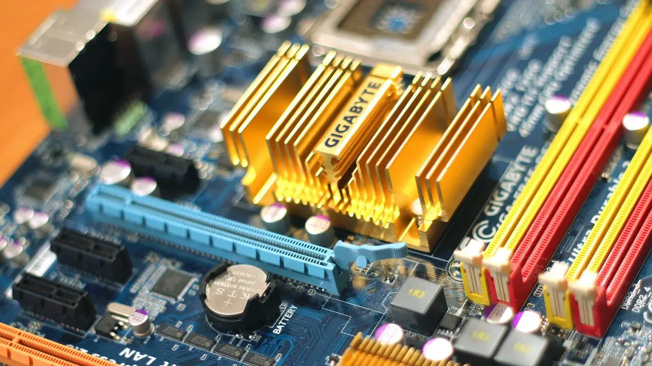 Difference Between Contiguous And Noncontiguous Memory Allocation In